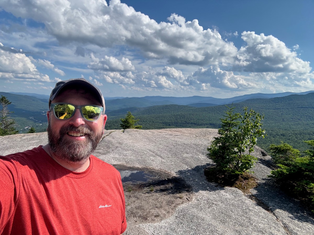 Hiking Mount Pemigewasset in New Hampshire’s Franconia Notch State Park ...
